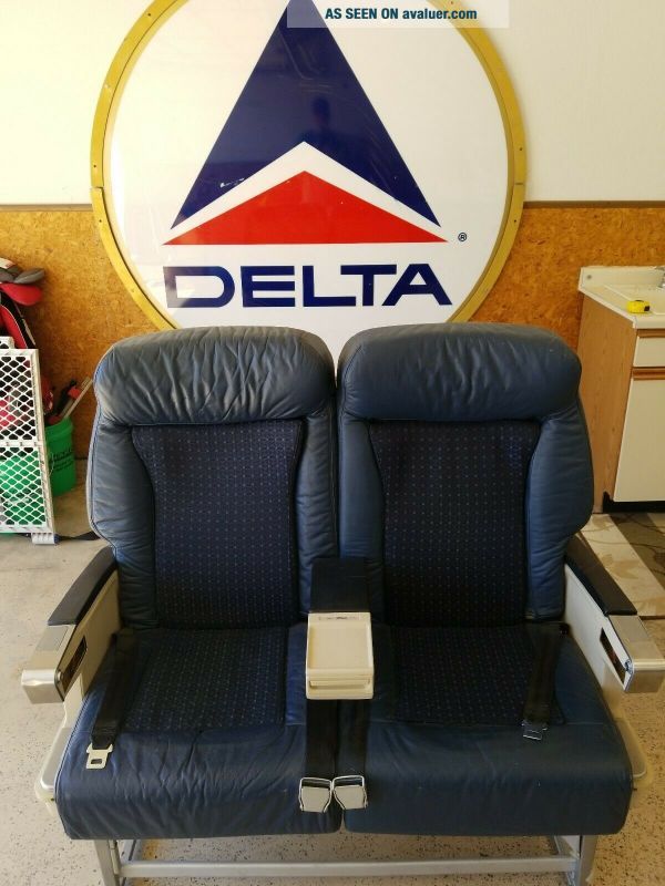 Delta Airlines FIRST CLASS Leather Seats | #27635398