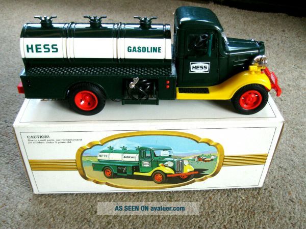 VINTAGE 1980 ' S AMERADA HESS GASOLINE TANKER TRUCK THE FIRST HESS ...