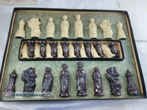 Vintage 1959 ES Lowe Chess Set 15th Century Renaissance Chessmen ...