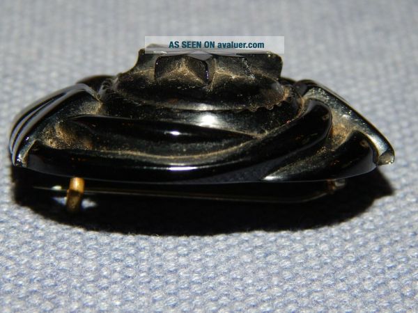 LARGE ANTIQUE VICTORIAN CARVED WHITBY JET BROOCH BOX GOTHIC MOURNING ...