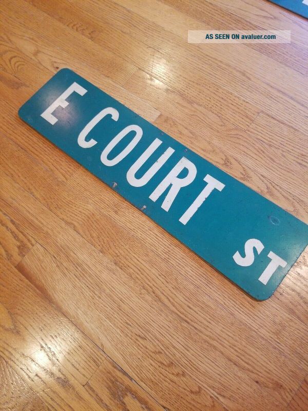 Vintage Retired E COURT ST Double Sided Green Street Sign 24 " | #28305388