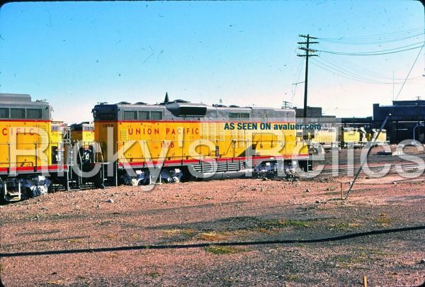 Slide UP 185B EMD GP9B Union Pacific 1974 Cheyenne WY Yard | #28420105
