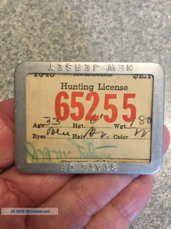 1943 JERSEY Resident HUNTING LICENSE In Metal Pin Back Case | #28952828