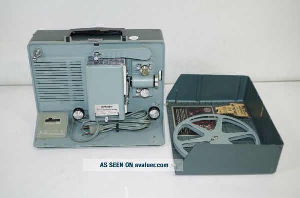 Vintage Argus Showmaster 500 Portable 8mm Movie Projector | #29105862