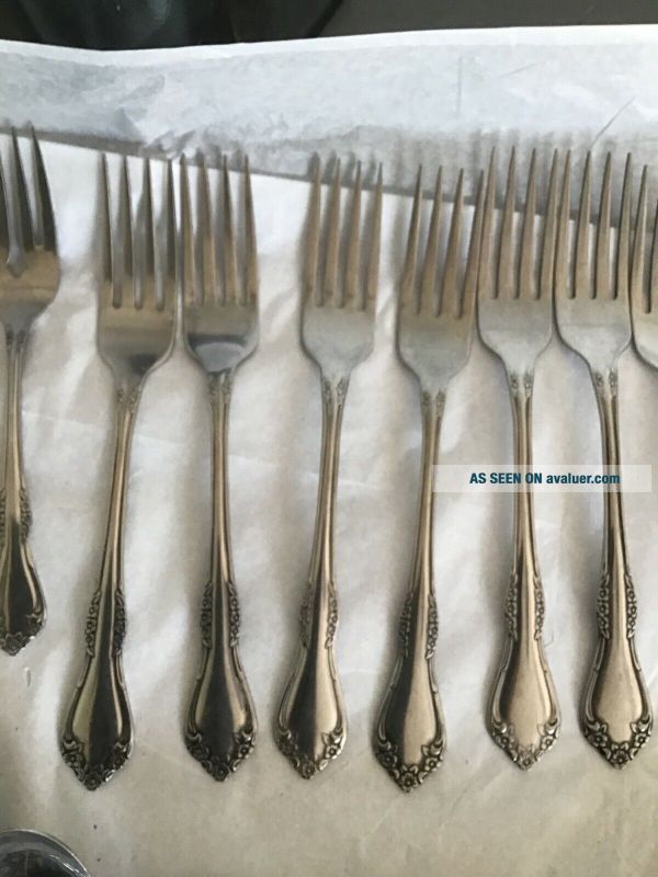 Vintage Set Of Wm A Rogers Deluxe Stainless Oneida Ltd. Flatware ...