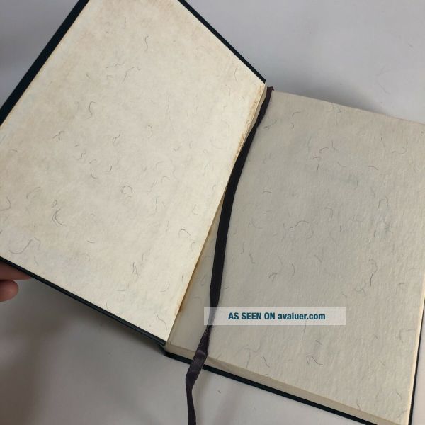 Selected Poems And Letters By Emily Dickinson International Collectors ...