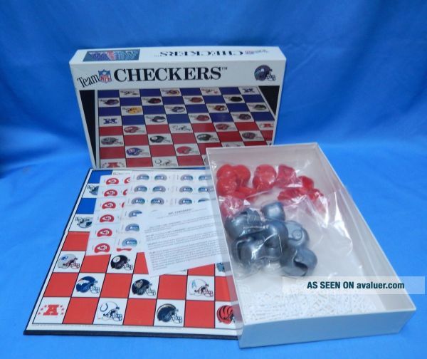 Vintage Seattle Seahawks Kansas City Chiefs Football Helmet Chess Set ...