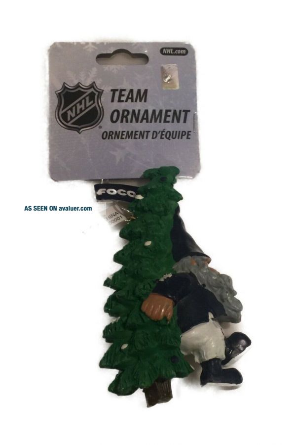 Toronto Maple Leafs NHL Hockey Tree Carrying Gnome Christmas Tree ...