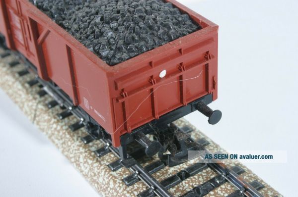 Marklin Germany HO Scale Gondola With Coal Load | #39440118