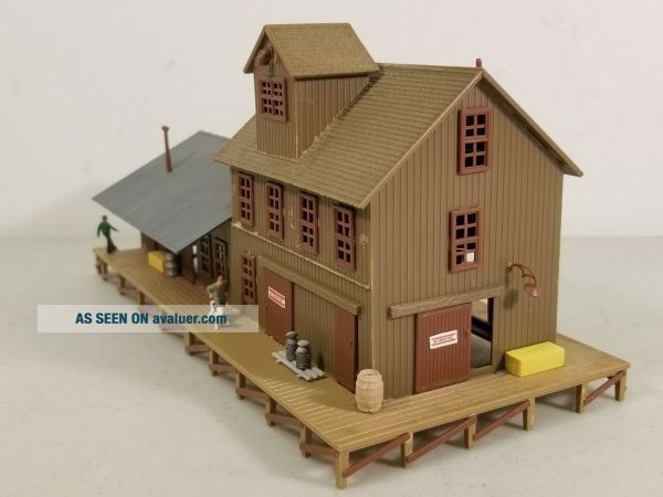 Assembled Detailed Tyco 7785 HO Scale Railroad Freight Station Building ...