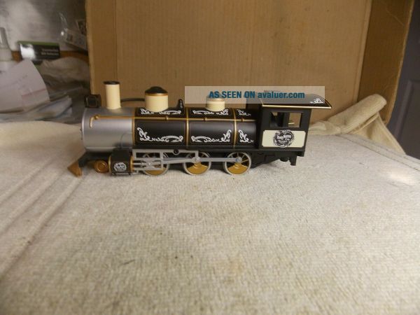 Ho Scale Locomotive Ford Motor Co. Bachmann NO TENDER | #39728511