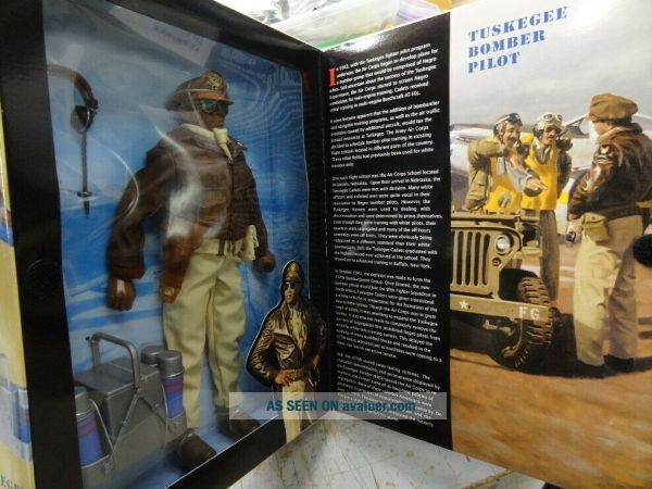 1996 GI JOE TUSKEGEE AIRMEN - BOMBER PILOT - - 12 " FIGURE NM713B ...