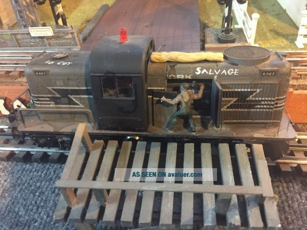 O Scale Salvage Engine (Static Display) And Work Platform | #39904501