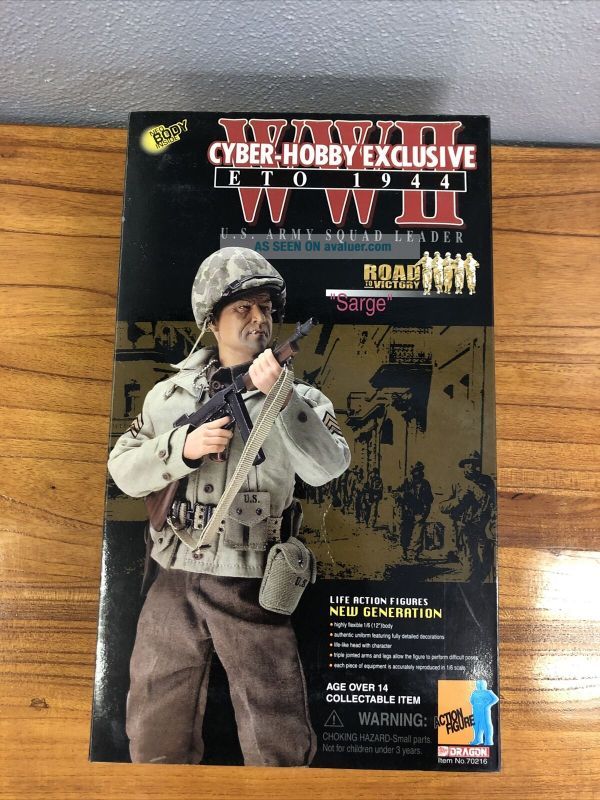 Dragon Action Figure WWII Cyber - Hobby Exclusive “Sarge” | #40039291