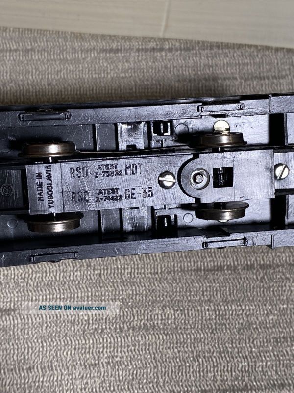 Vintage AHM HO Scale Santa Fe ATSF 332 Diesel Switcher Locomotive ...