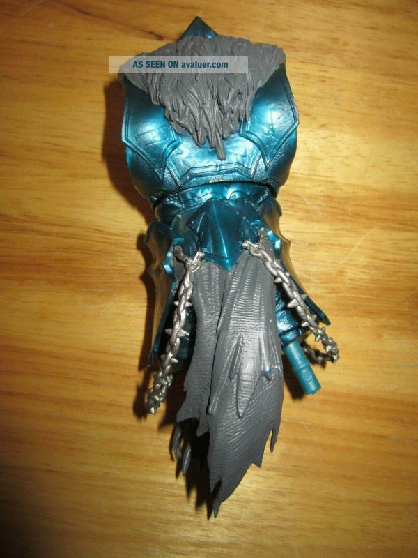 MCFARLANE DC BAF BUILD A FIGURE TORSO MERCILESS | #40876398