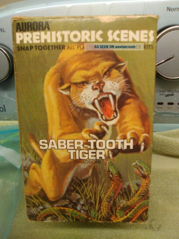 Vintage 1971 Aurora Prehistoric Scenes Saber Tooth Tiger Model Kit ...