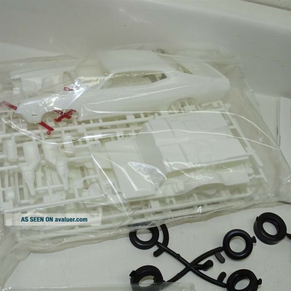 Monogram Pro Modeler ' 70 Ford Torino GT 2 In 1 Model Kit 1:25 Scale 85 ...