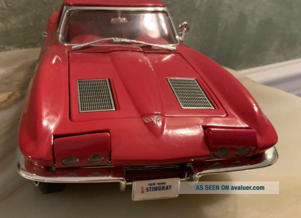 Ertl American Muscle Red 1963 Corvette Sting Ray Coupe. 1:18 Die - Cast ...