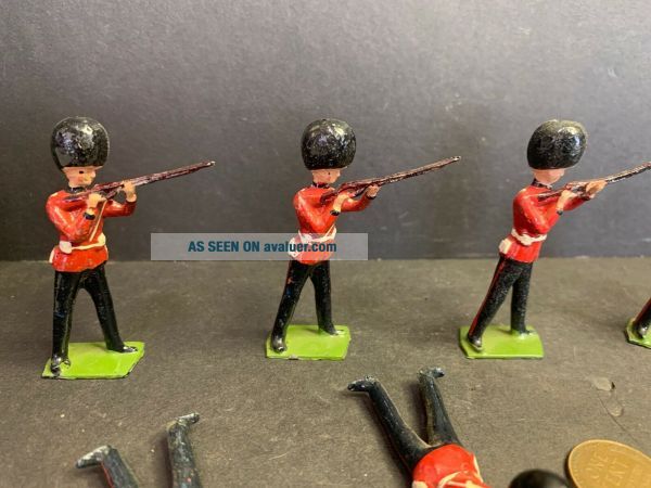 Set 8 Britains Coldstream Guards, Lead Figures Toy Soldiers | #41423260