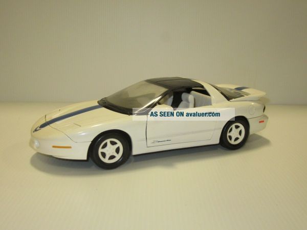 ERTL AMERICAN MUSCLE 25th ANNIVERSARY PONTIAC TRANS AM 1:18 SCALE ...