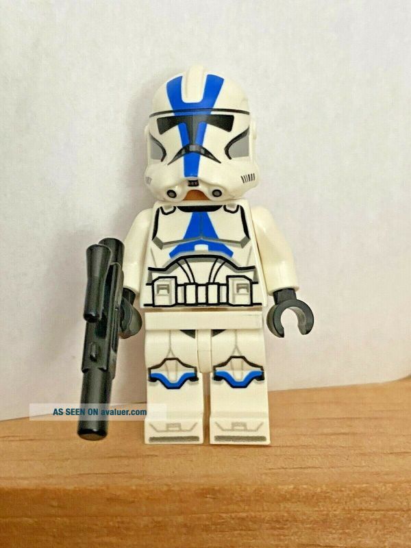 LEGO 501st Clone Trooper With Weapon 75280 Star Wars Minifigure | #41627435