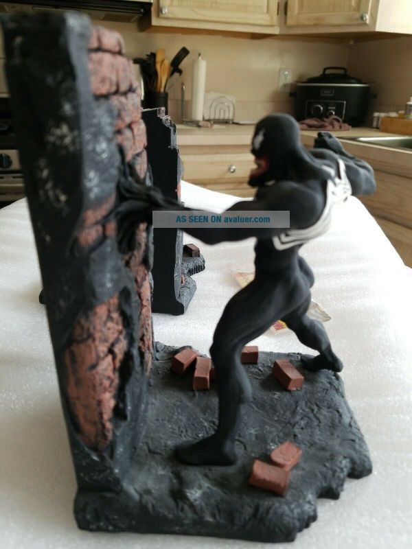BOWEN DESIGNS SPIDER - MAN Vs VENOM BOOKENDS / STATUE 1994 W/ LIMITED ...