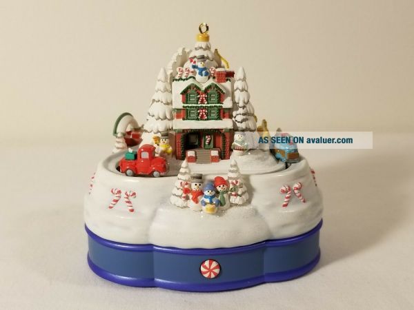 Hallmark Keepsake Ornament: Candy Cane Lane (MAGIC) 2007: Light Sound ...