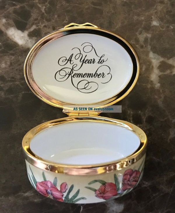 HALCYON DAYS “A YEAR TO REMEMBER” 2002 ENAMEL BOX | #42219730