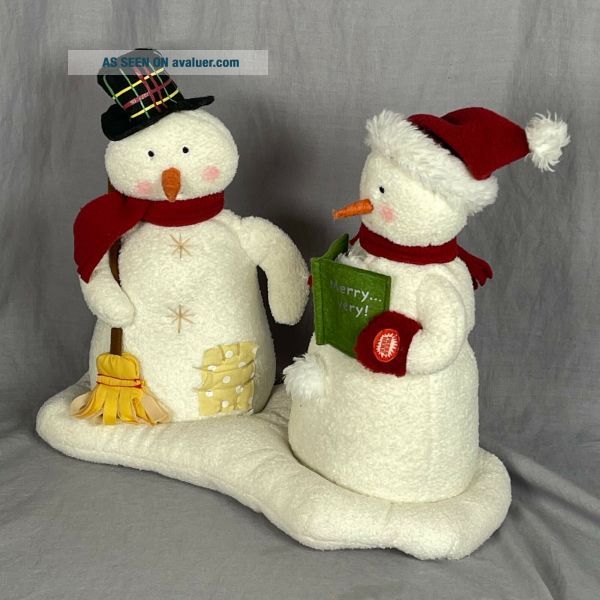 Hallmark Jingle Pals 2003 Snowmen Plush We Wish You A Merry Christmas ...