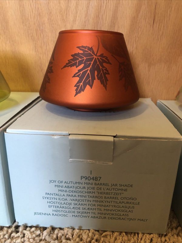 Partylite Mini Barrel Jar Shades Joy Of Autumn Merry Christmas Color ...