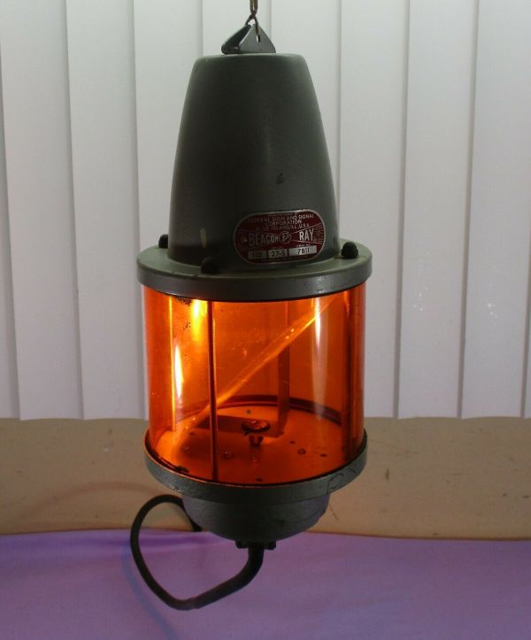 Vintage AMBER Rotating Light By Federal Signal Corporation Beacon Ray ...
