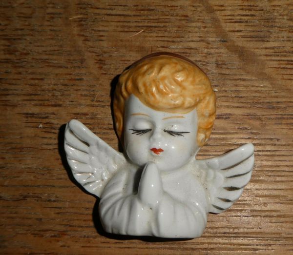 Vintage Porcelain Wall Hanging Praying Angel Head TR | #52280244