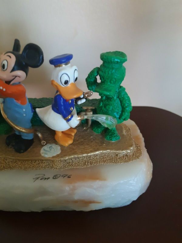 Ron Lee Mickey Mouse And Donald Duck Topiary Figurine 1996 Limited ...