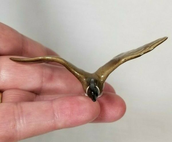 Hagen Renaker Miniature Canadian Goose In Flight Retired Figurine 3 ...