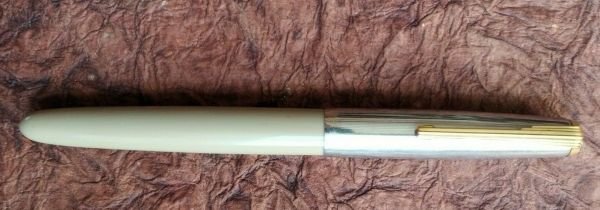 RARE VTG CHINA FOUNTAIN PEN ? HERO Vintage CHINESE | #52966141