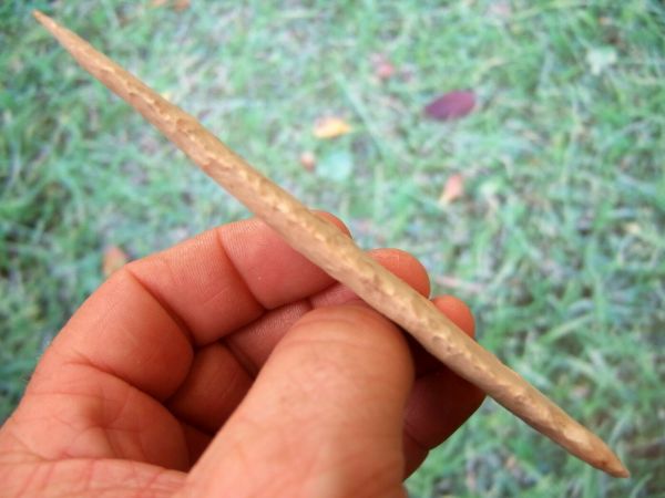 Fine Large Colorful G10 Missouri Graham Cave Point With Arrowheads ...