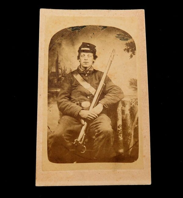Civil War CDV Photo Of Union Soldier With Rifle By W. Fred Carpenter ...