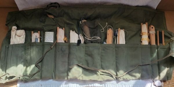 VINTAGE WW2 US Pilots Emergency Survival Fishing Kit Bushcraft Military ...