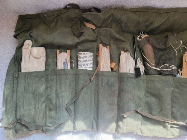 VINTAGE WW2 US Pilots Emergency Survival Fishing Kit Bushcraft Military ...