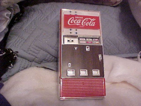 1996 Coca Cola Vending Machine Musical Bank Plays Coke Song In Great ...