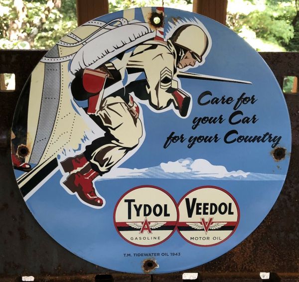 VINTAGE 1943 DATED TYDOL VEEDOL GASOLINE MOTOR OIL HEAVY PORCELAIN SIGN ...