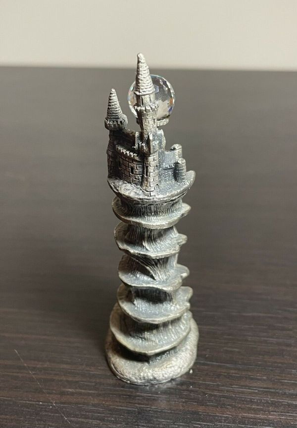 Pewter Figurine - The Tudor The Enchanted Castle - Myth And Magic ...