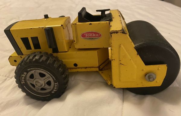 Vintage 1970s Mighty Tonka Roller Pressed Steel Construction Toy 15 ...