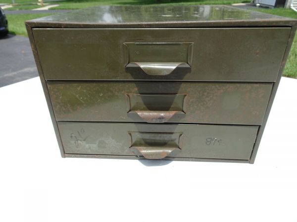 Vintage Lyon 3 Drawer Metal Industrial Storage Cabinet | #53915299