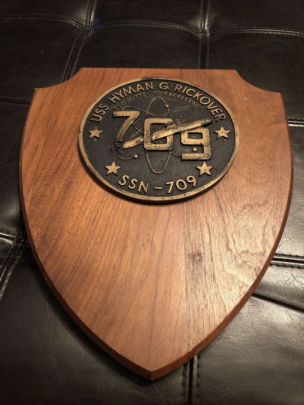 VINTAGE USN US NAVY USS HYMAN G RICKOVER USS - 709 SUBMARINE PLAQUE ...