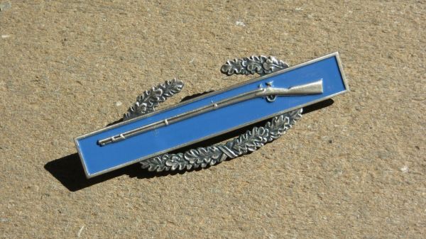 US Army Military CIB Combat Infantrymans Badge Infantry Insignia Pin ...