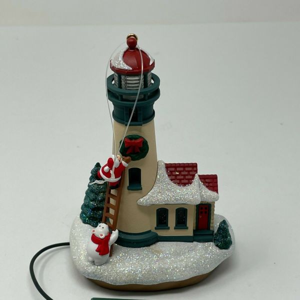 Hallmark Keepsake Holiday Lighthouse Flashing Light Christmas Ornament ...