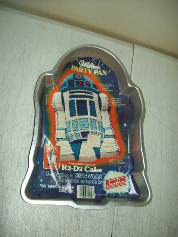 Vintage 1980 Wilton Star Wars Cake Pan Set R2 - D2 With All Accessories ...