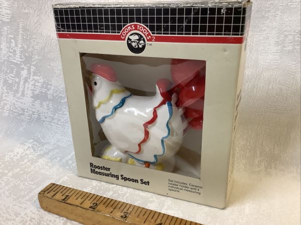 Vintage 1985 Chicken Rooster Measuring Spoons & Holder Spoons NOS Box ...